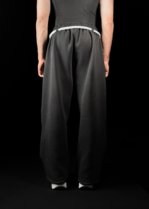 BLACK TOJI / SWEATPANTS – ZENIN